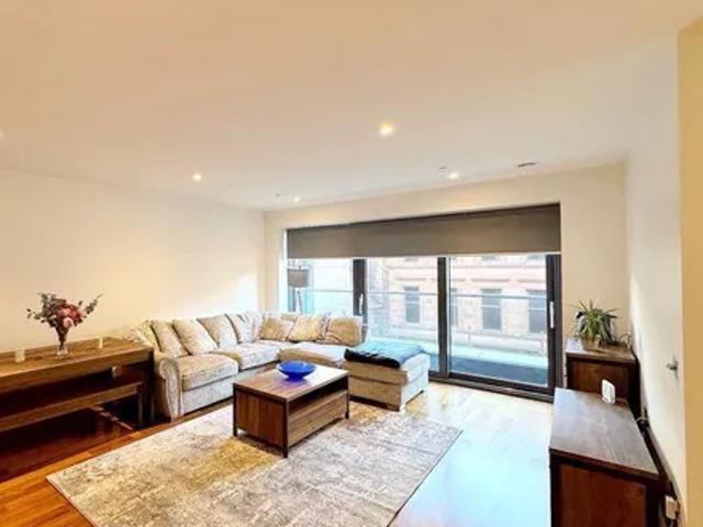 Coco, 11 Bath Street, Glasgow, G2 1HY, United Kingdom | 2 bed apartment for rent #140655720 | Rentberry