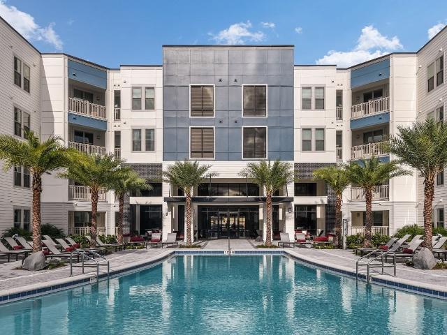 CODA Apartments 1 Bedroom Apartment for Rent at 13645 E Colonial Dr, Orlando, FL 32826