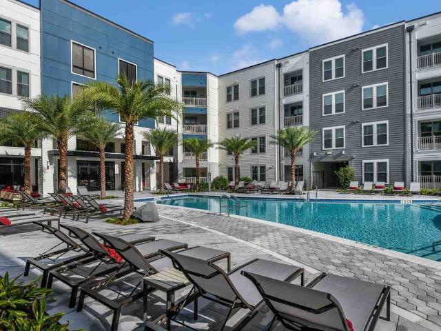 CODA Apartments Studio Apartment for Rent at 13645 E Colonial Dr, Orlando, FL 32826