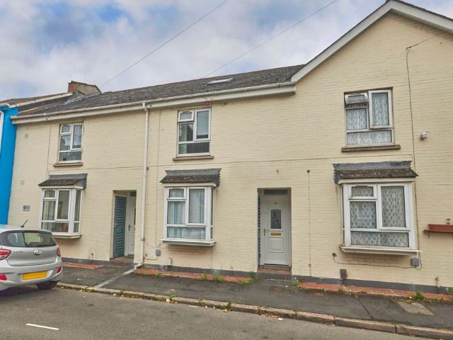 Codrington Street, Exeter EX1, 3 bed terraced house to rent, £1,400 pcm | PrimeLocation
