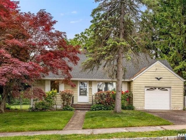 Coeyman Ave, Bloomfield, Home For Sale