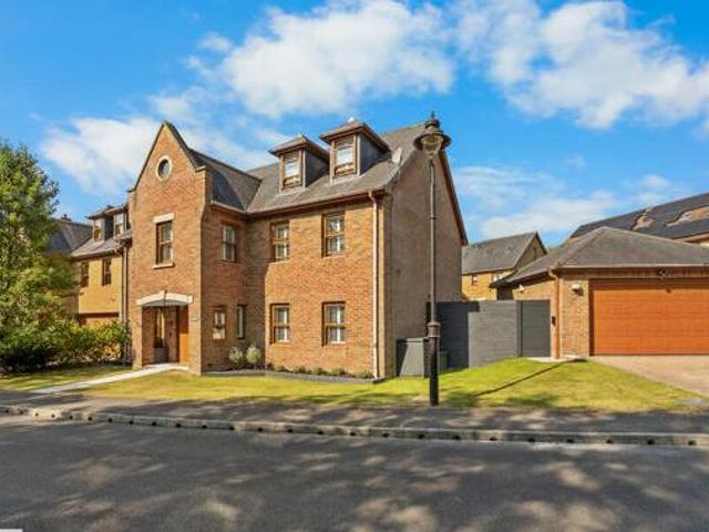 Coed Y Wenallt, Rhiwbina, 5 Bedroom Detached