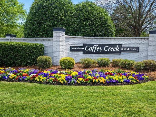Coffey Creek Apartments 2 Bedroom Apartment for Rent at 2208 Yager Creek Dr, Charlotte, NC 28273 Yorkmount