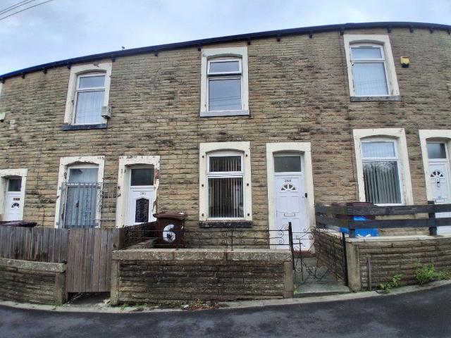Cog Lane, Burnley BB11, 2 bed terraced house to rent, £585 pcm | PrimeLocation