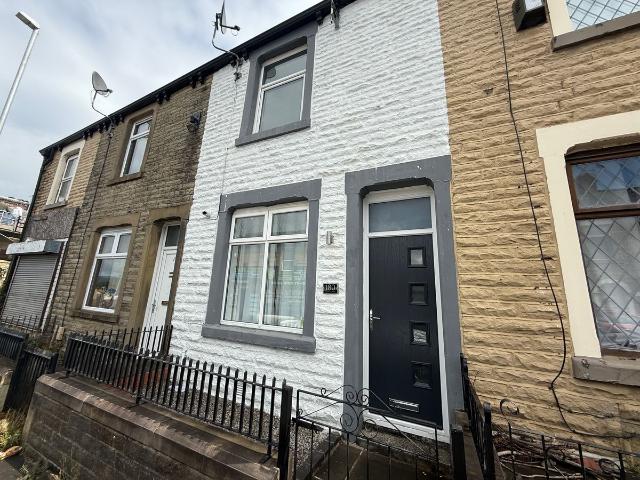 Cog Lane, Burnley BB11, 2 bed terraced house to rent, £700 pcm | PrimeLocation