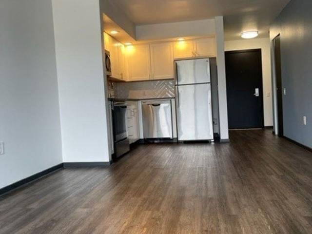 Cohanim Plaza on The University Ave! 1 Bedroom Apartment for Rent at 5237 University Way Ne, Seattle, WA 98105 University District