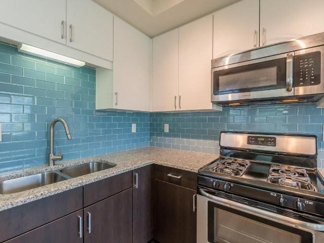 CoHo Apartments 2 Bedroom Apartment for Rent at 177 N Colonial Homes Cir Nw, Atlanta, GA 30309 Colonial
