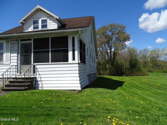 Cohoes Rd, Watervliet, Home For Sale