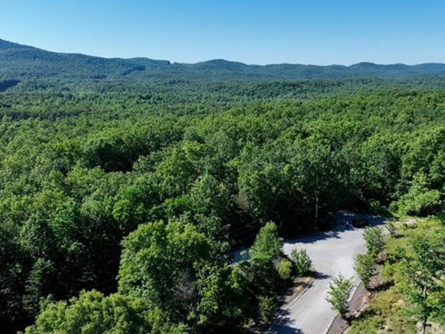 Coker Creek Trl, Tellico Plains, TN 37385