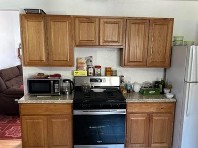 Colton room for rent