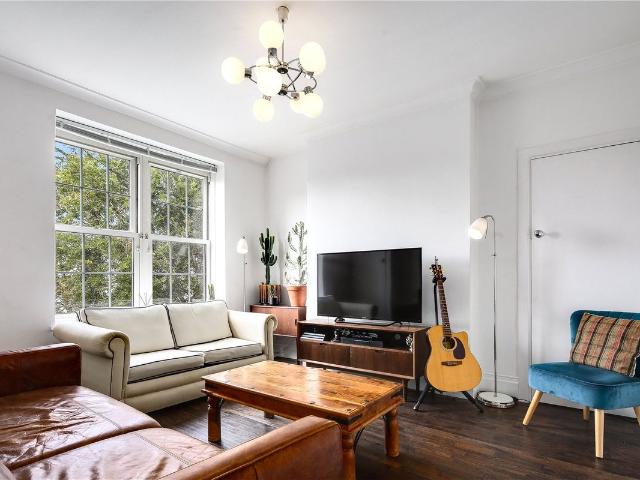 Coltman House, Welland Street, Greenwich, London SE10, 2 bed flat to rent, £2,100 pcm | PrimeLocation