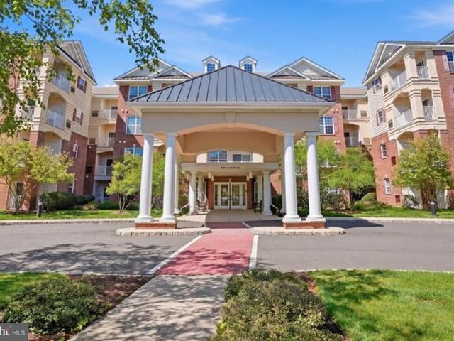 Colts Cir Unit E, Lawrenceville, Condo For Sale