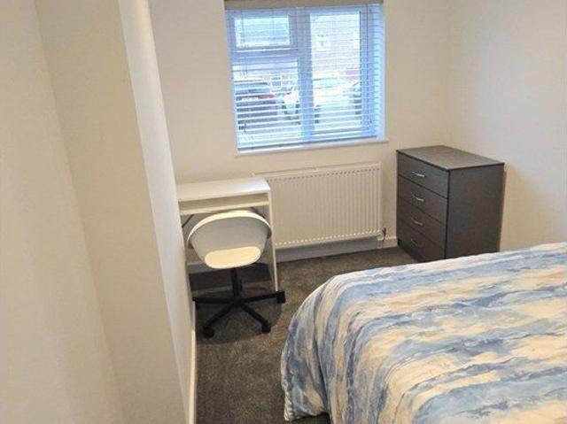 Coltsfoot Place, Milton Keynes MK14, Room to rent, £715 pcm | PrimeLocation