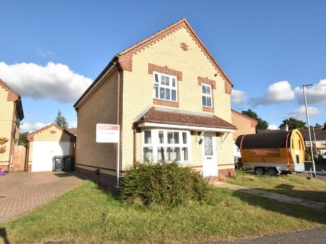 Coltsfoot Way, Thetford IP24, 3 bed detached house to rent, £1,250 pcm | PrimeLocation