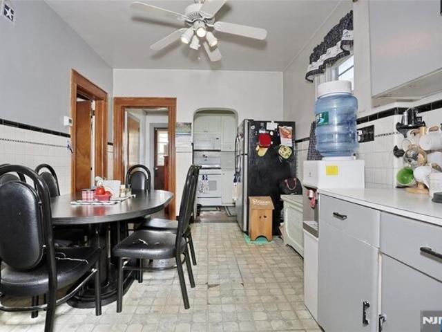 Columbus Ave, Garfield, Home For Sale