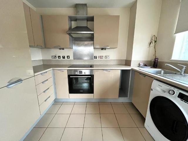Columbus, Birmingham B15, 2 bed flat to rent, £1,100 pcm | PrimeLocation