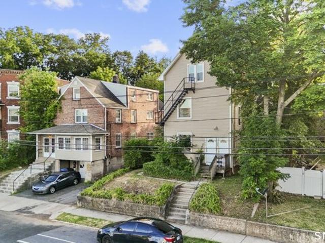 Columbus Blvd, New Britain, Home For Sale