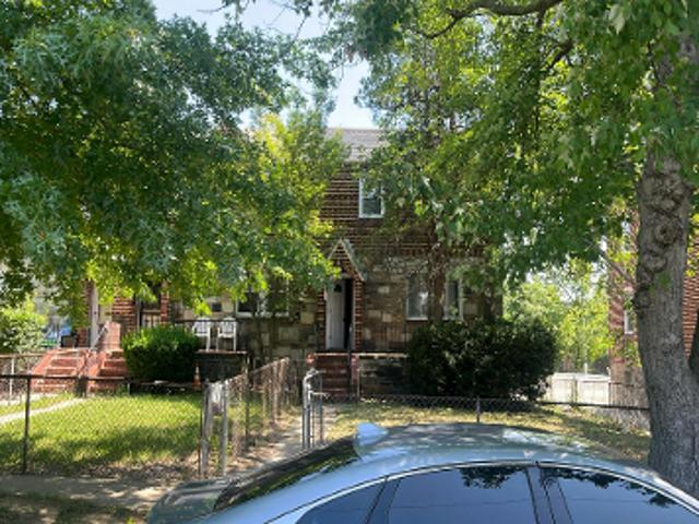 Columbus Dr