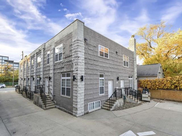 Columbus Lofts Studio Apartment for Rent at 2097 Columbus Rd, Cleveland, OH 44113 Tremont