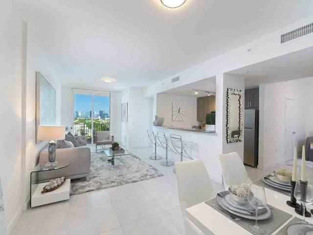 Columbus on Fifth 2 Bedroom Apartment for Rent at 514 Sw 22nd Ave, Miami, FL 33135 West Little Havana