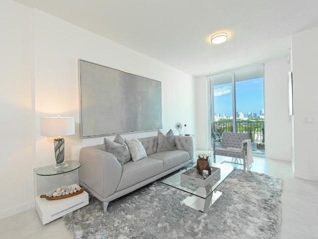 Columbus on Fifth 2 Bedroom Apartment for Rent at 514 Sw 22nd Ave, Miami, FL 33135 West Little Havana