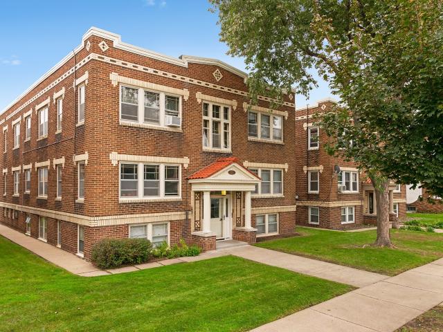 Columbus Pointe Apartments Pinta 2 Bedrooms, 1 Bathroom