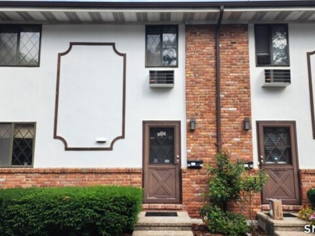 Columbus Pl Apt,stamford, Home For Sale