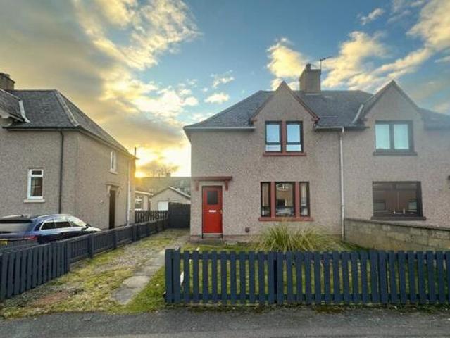 Columba Road, Dalneigh, 2 Bedroom Semi detached