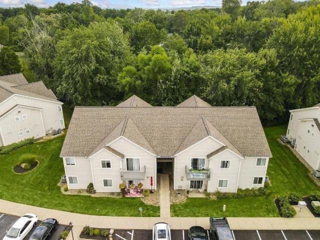 Columbia Woods Apartments 2 Bedroom Apartment for Rent at 3343 Columbia Woods Dr, Norton, OH 44203