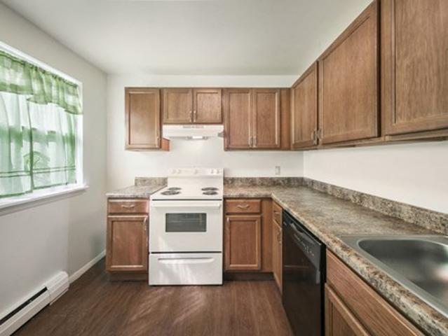 Columbia Apartments Columbia Woods 2 Bedroom