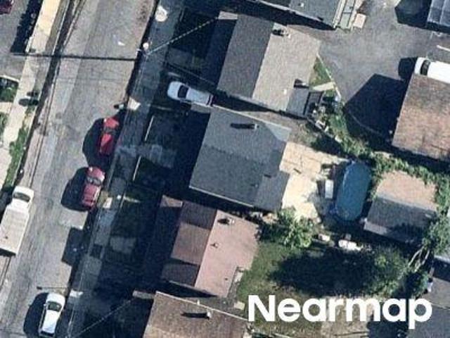 Columbia Ave
