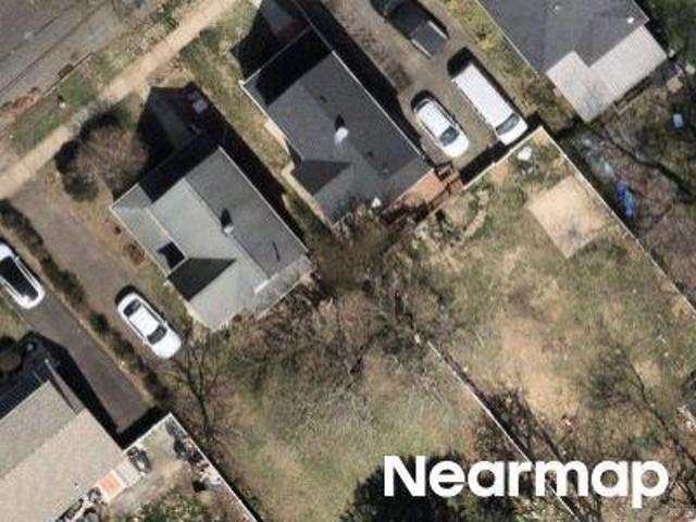 Columbia Ave