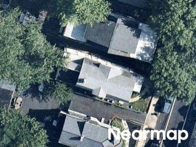 Columbia Ave