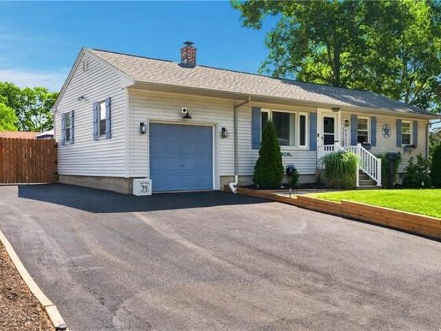 Columbia Ave, Coventry, Home For Sale