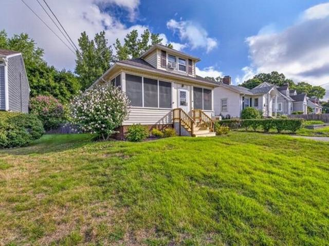 Columbia Ave, Warwick, Home For Sale