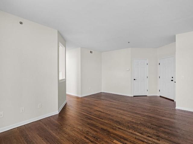 COLUMBIA COURT, LLC 2 Bedroom Apartment for Rent at 50 Maple Ave, Springfield, NJ 07081