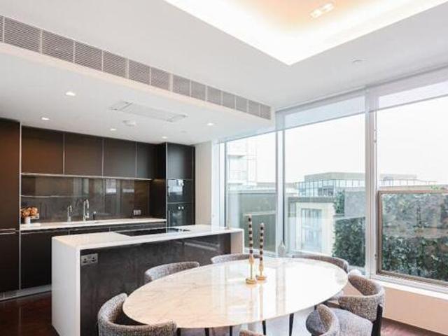 Columbia Gardens, Lillie Square, Earls Court, 3 Bedroom Apartment