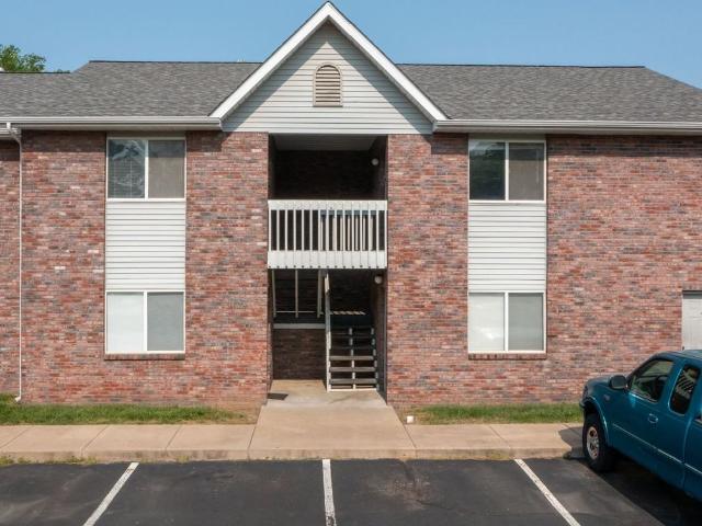 Columbia Park Apartments 2 Bedroom Apartment for Rent at 1100 Falcon St, Park Hills, MO 63601