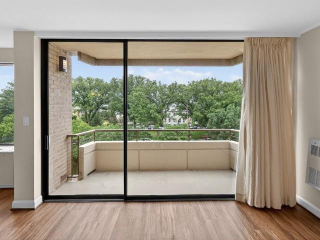 Columbia Plaza 1 Bedroom Apartment for Rent at 2400 Virginia Ave Nw, Washington, DC 20037 Foggy Bottom GWU West End