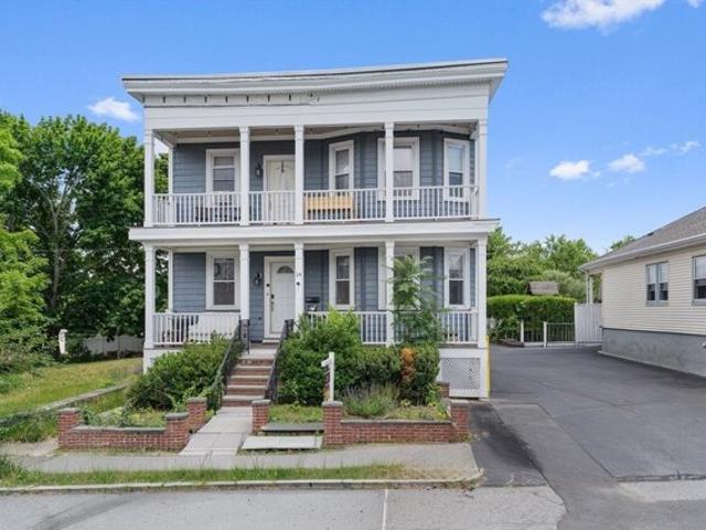 Columbia Rd, Wakefield, Home For Sale