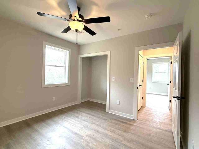 Columbia Rising 2 Bedroom Apartment for Rent at 1300 Johnson Ave, Columbia, SC 29203 Colonial Park