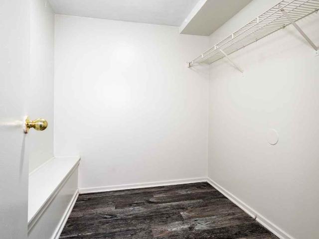 Columbian Apartments 2 Bedroom Apartment for Rent at 3819 Jones St, Omaha, NE 68105 Blackstone