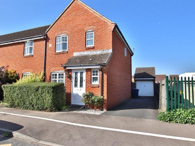 Columbine Road, Walton Cardiff, Tewkesbury GL20, 3 bed end terrace house to rent, £1,250 pcm | PrimeLocation