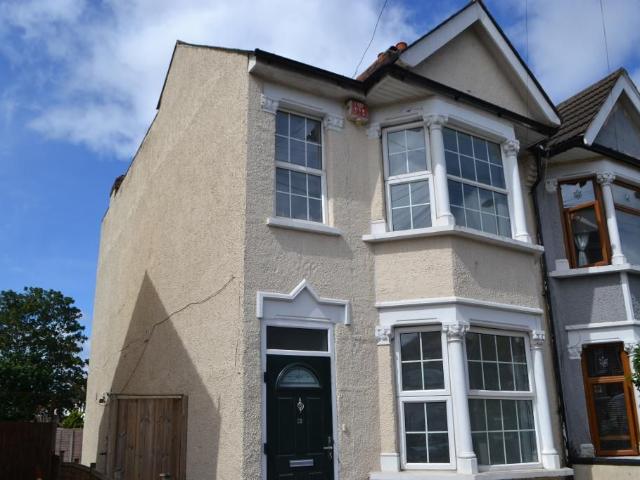 Colvin Road, Thornton Heath, London CR7, 4 bed semi detached house to rent, £2,300 pcm | PrimeLocation