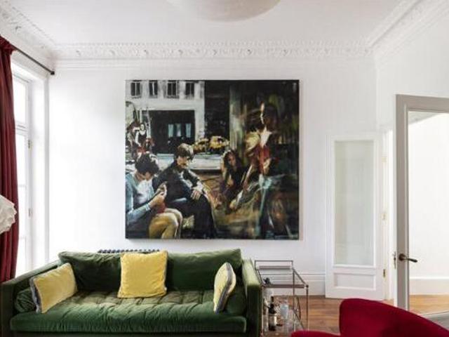 Colville Terrace, London, 3 Bedroom Apartment