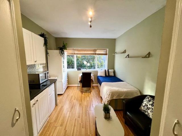 Colville Terrace, London W11, 1 bed flat to rent, £1,050 pcm | PrimeLocation