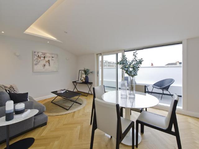 Colville Road, London W11 1 bed flat to rent £4,312 pcm £995 pw