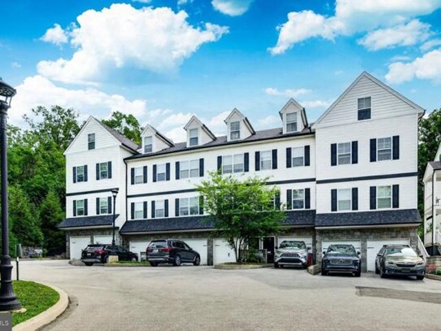 Colwell Ln, Conshohocken, Condo For Sale