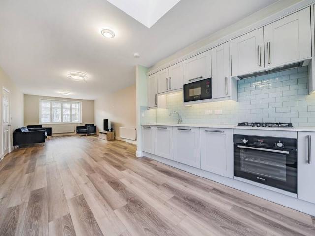 Colwood Gardens, Colliers Wood. 3 bed terraced house to rent £3,700 pcm £854 pw
