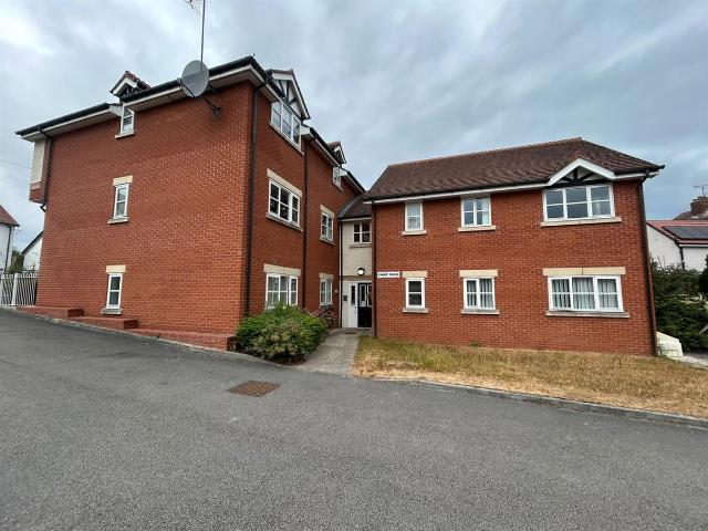 Colwyn Crescent, Rhos On Sea, Colwyn Bay LL28, 2 bed flat to rent, £795 pcm | PrimeLocation
